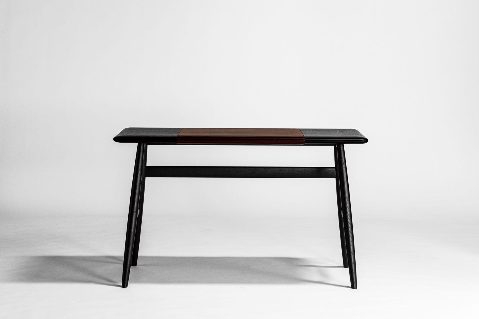 MO BRIDGE（MOブリッジ）｜Tables & Desks｜Desks｜Ritzwell（リッツウェル）